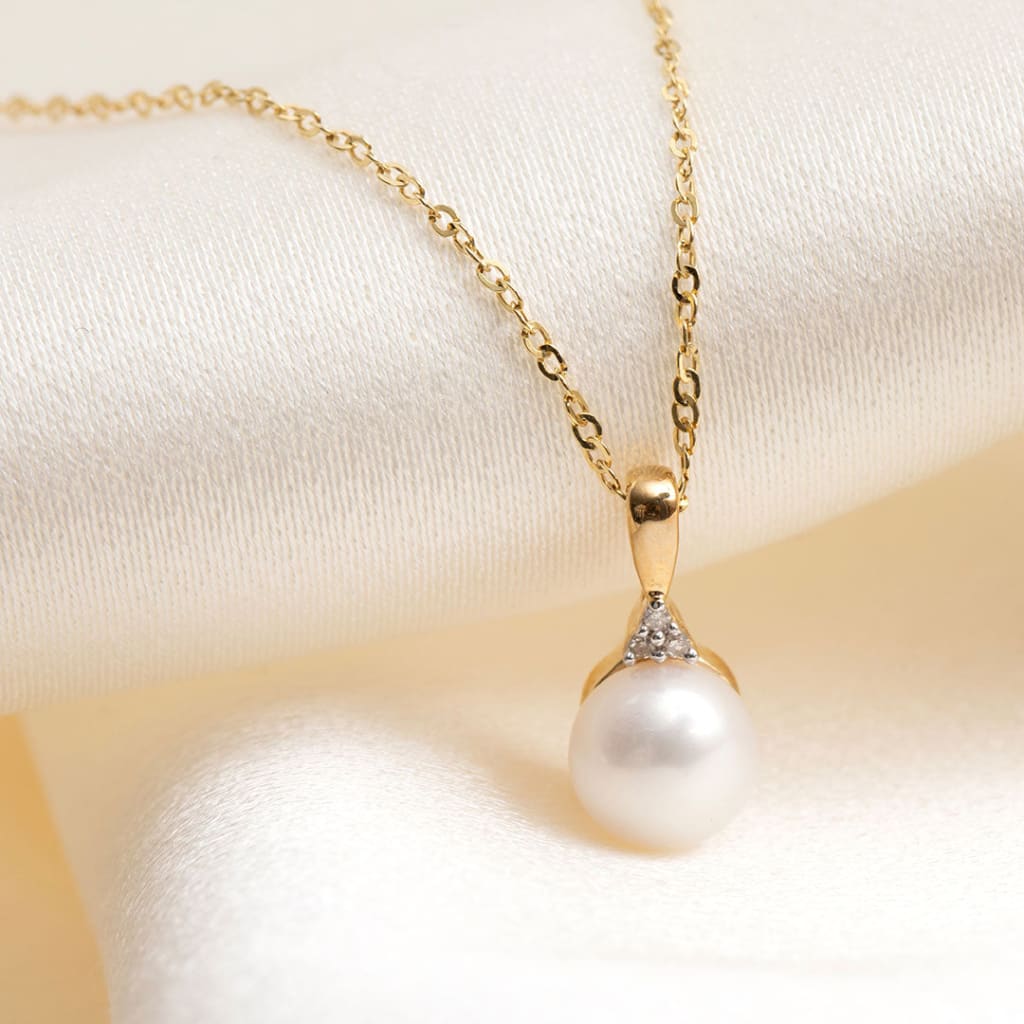 Cultured Pearl Diamond Necklace 9ct Gold