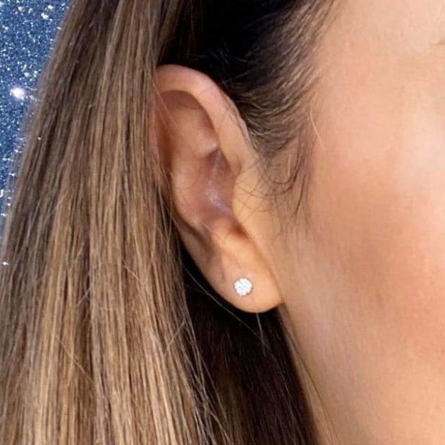 Diamond ear stud store